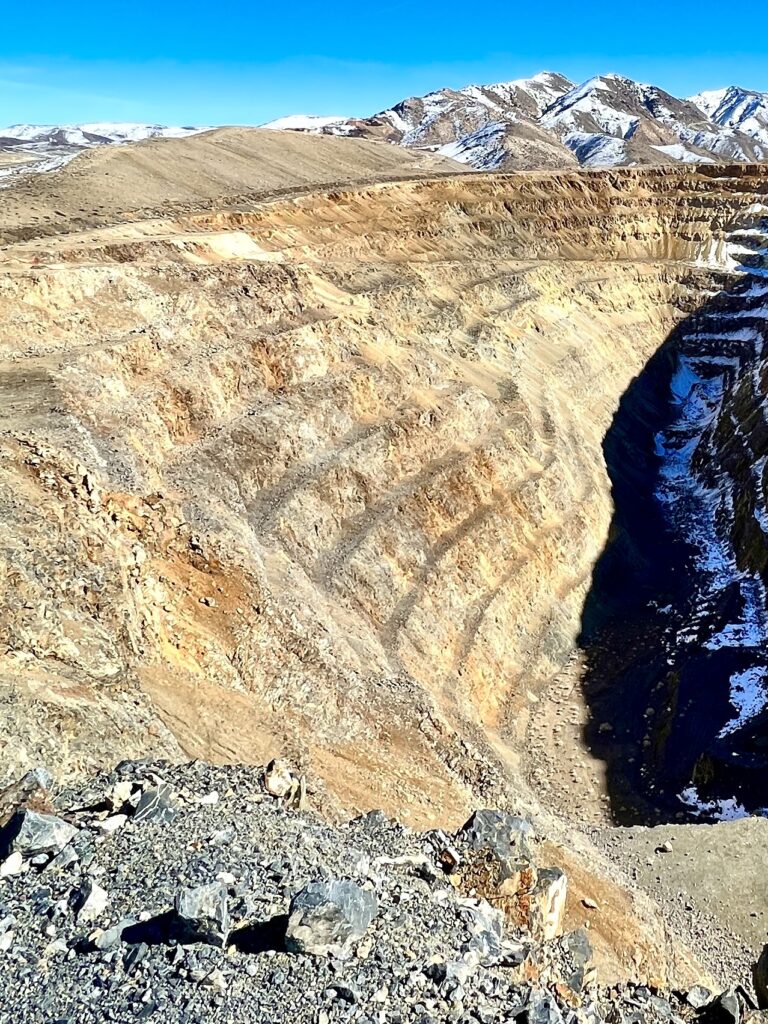 SANTA FE - LAHONTAN GOLD CORP
